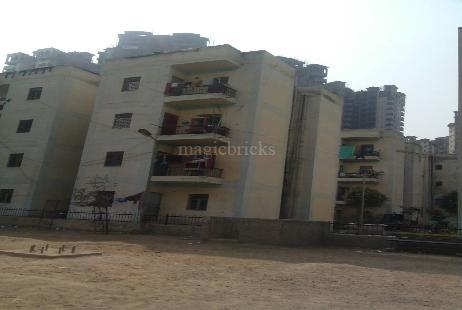 LIG Flats in Sector 45, Noida: Price, Brochure, Floor Plan, Reviews