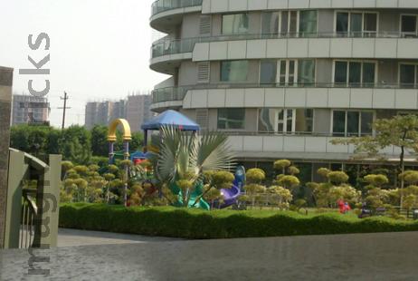 Omaxe Twin Tower in Sector 50, Noida: Price, Brochure, Floor Plan, Reviews