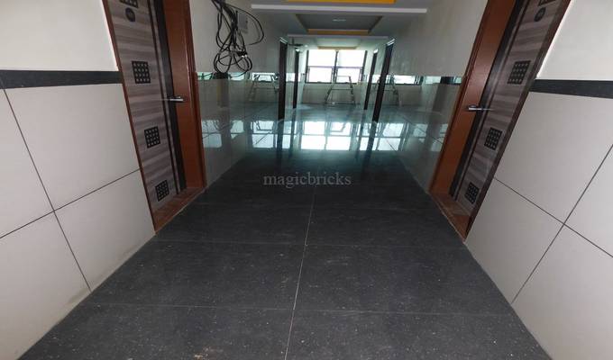 Ravi PG in Konanakunte Near SLV bekary