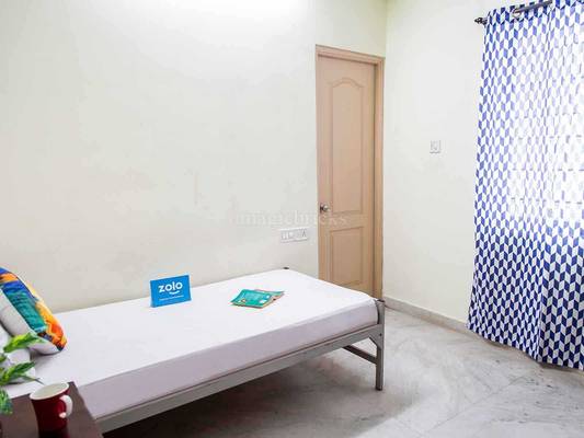 PG & Paying Guest near Pes University