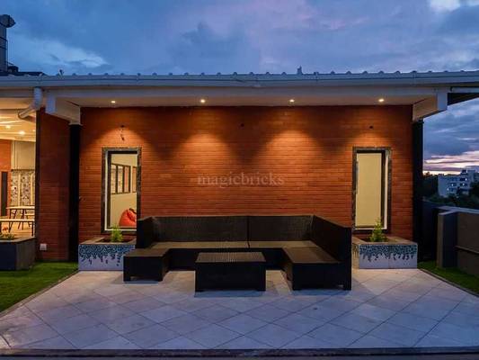 Zolo Triloha PG in Bellandur Near Near New Horizon Vidya Mandir