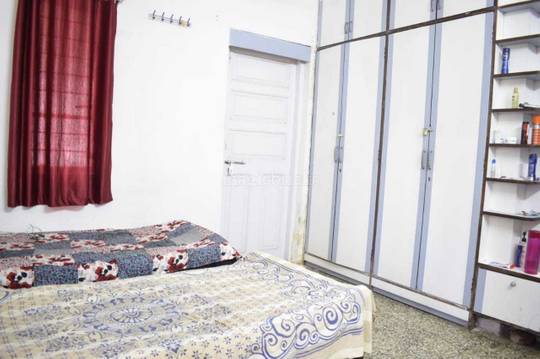 Titanium Services PG/Hostels in Shivajinagar,Pune