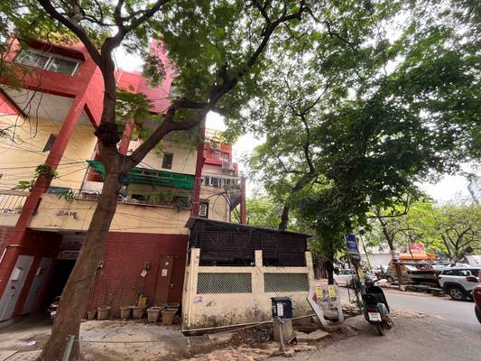 19 PG in Munirka, New Delhi - Boys & Girls Paying Guest in Munirka