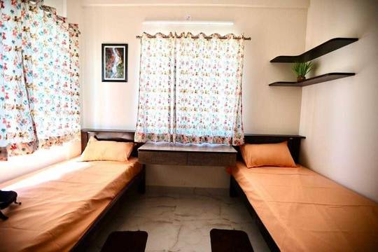 28 Hostels in Bandra, Mumbai | Boys & Girls Hostel in Bandra