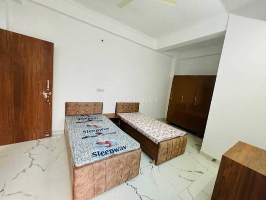 Dream Homes PG/Hostels in Sector 15,Noida