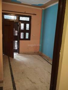 Property for Rent in Mayur Vihar Phase 3 Main Road New Delhi: 20 ...