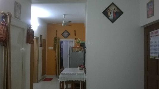 Rent Multistorey Apartment in Virugambakkam behind AKR mahal