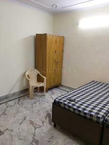 Rooms for Rent Near Me: Single Room on Rent Near You