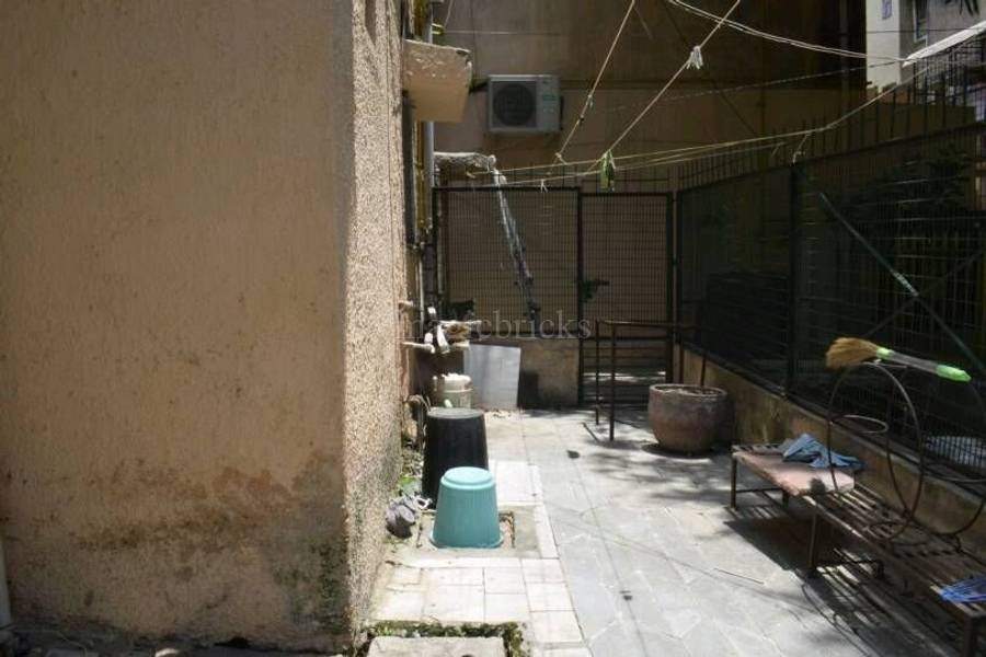 SFS DDA Flats in Rohini, New Delhi: Price, Brochure, Floor Plan, Reviews