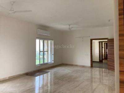 Rent 4 BHK Flat/Apartment in Paras Emperor Phase 1 Bawaria Kalan ...