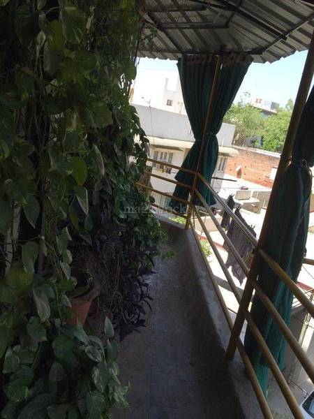 Om Tower in Gulbai Tekra, Ahmedabad: Price, Brochure, Floor Plan, Reviews