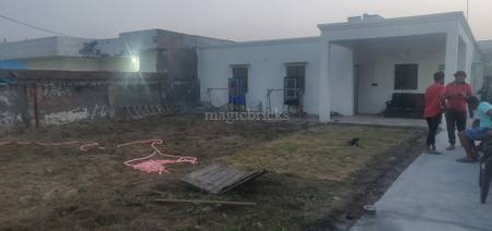 2BHK Farm House for Rent in Sector 112, Pusta Road