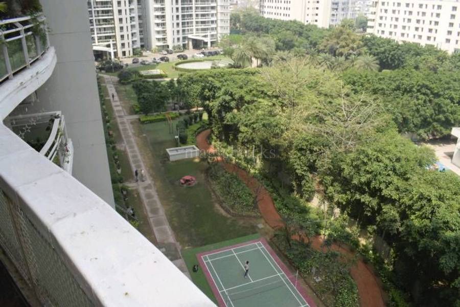 DLF The Icon in Sector 43 , Gurgaon: Price, Brochure, Floor Plan, Reviews