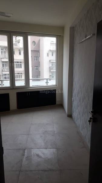 Omaxe Twin Tower in Sector 50, Noida: Price, Brochure, Floor Plan, Reviews