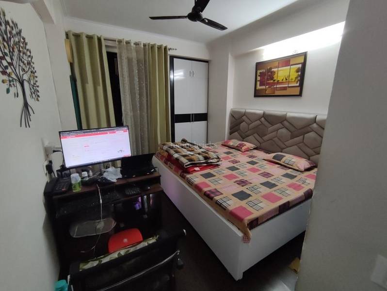 Pigeon Spring Meadows in Noida Extension, Noida: Price, Brochure, Floor ...