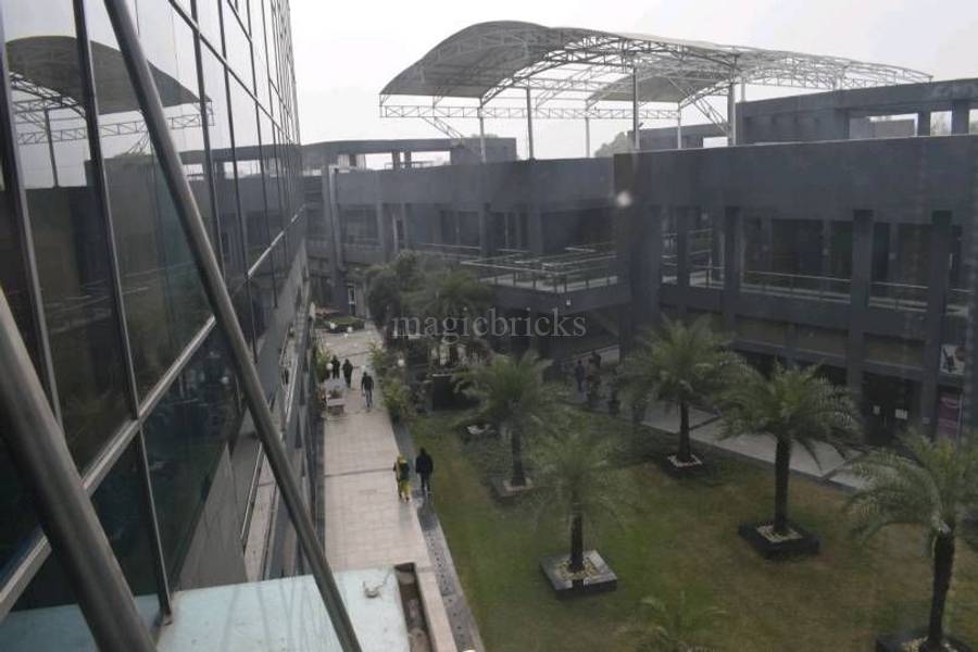 Paras Trade Centre in Gwal Pahari, Gurgaon: Price, Brochure, Floor Plan ...