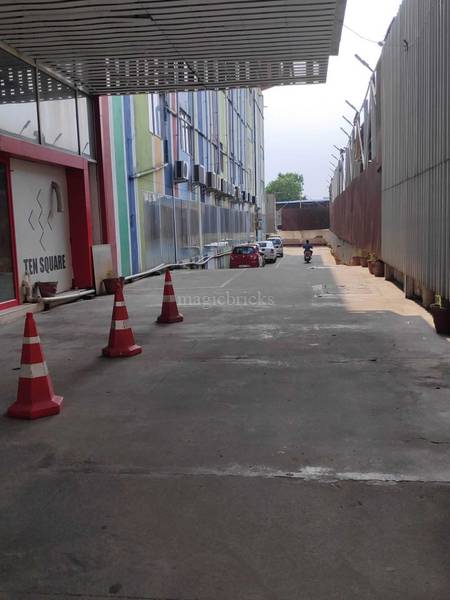 Ten Square Mall in Koyambedu, Chennai: Price, Brochure, Floor Plan, Reviews