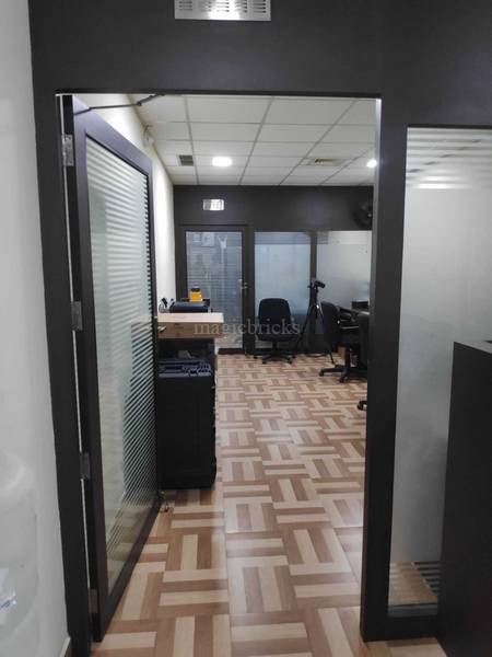 Ten Square Mall in Koyambedu, Chennai: Price, Brochure, Floor Plan, Reviews