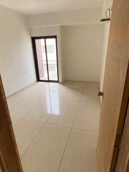 Crystal Mall in Kalawad Road, Rajkot: Price, Brochure, Floor Plan, Reviews