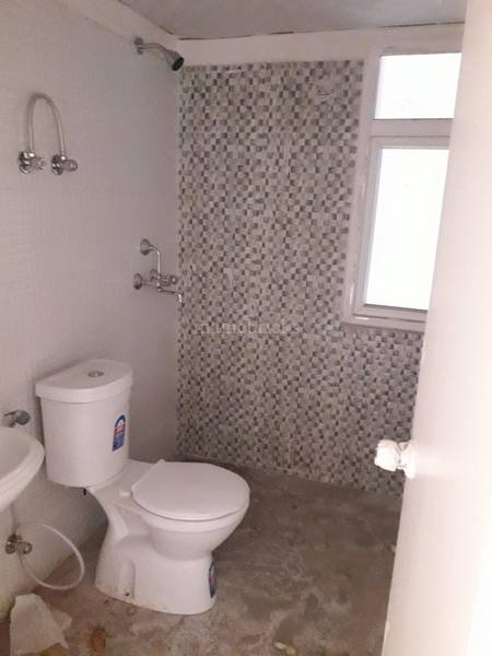 Pigeon Spring Meadows in Noida Extension, Noida: Price, Brochure, Floor ...