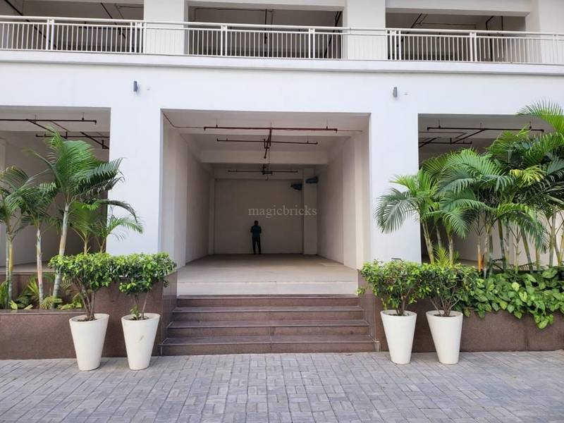 DLF My pad in Vibhuti Khand, Lucknow: Price, Brochure, Floor Plan, Reviews