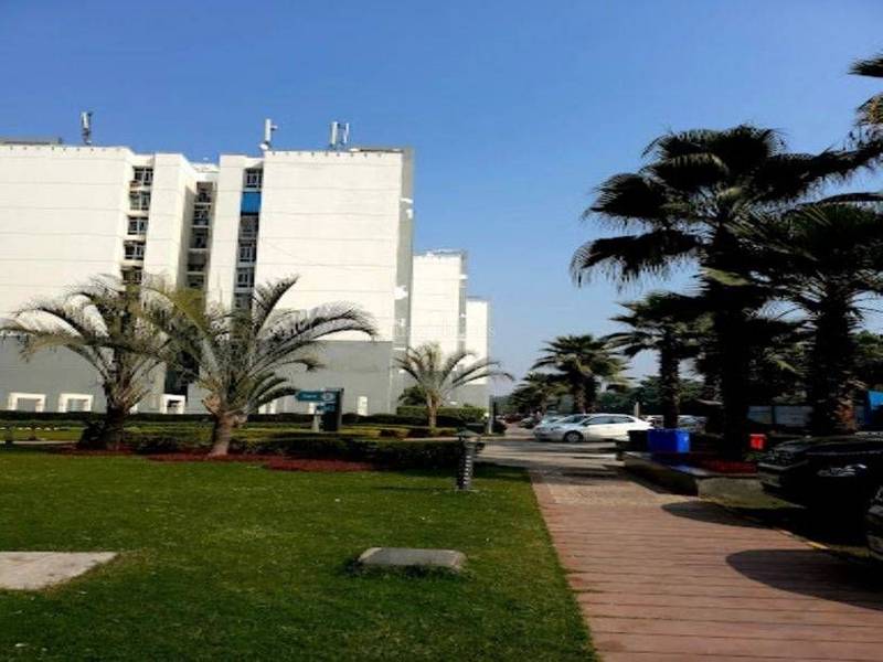 Omaxe Grand Tower in Sector 93B, Noida: Price, Brochure, Floor Plan ...