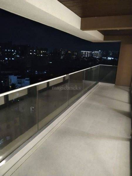 Kalpataru Solitaire in Juhu, Mumbai: Price, Brochure, Floor Plan, Reviews