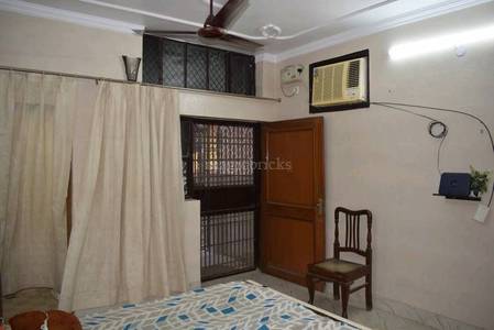 Penthouse For Rent in Punjabi Bagh Enclave, New Delhi | MagicBricks