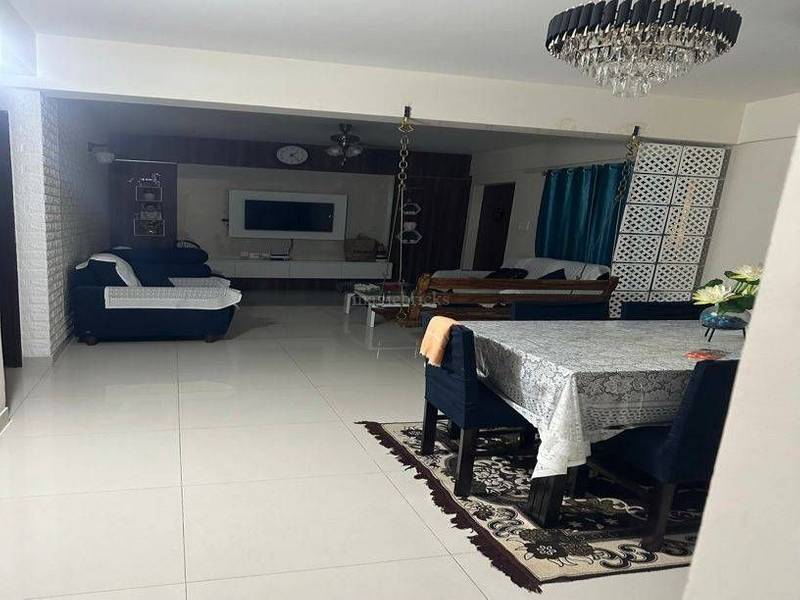 Pavani Sarovar in Whitefield, Bangalore: Price, Brochure, Floor Plan ...