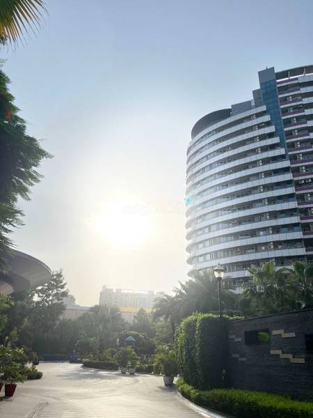 Omaxe Twin Tower in Sector 50, Noida: Price, Brochure, Floor Plan, Reviews