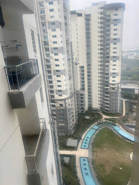 Lotus 300 in Sector 107, Noida: Price, Brochure, Floor Plan, Reviews