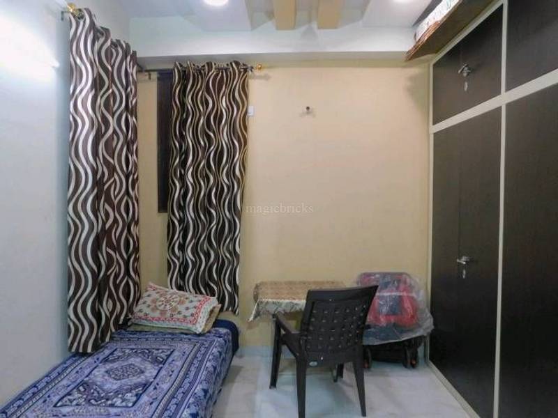 East Platinum in Chhalera, Noida: Price, Brochure, Floor Plan, Reviews