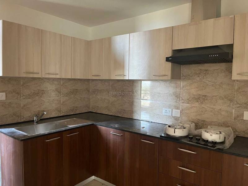 Wave Amore in Sector 32, Noida: Price, Brochure, Floor Plan, Reviews