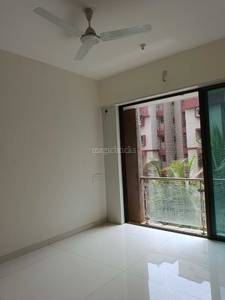 Rent 1 BHK Flat/Apartment in Raj Florenza Mira Road East, Mumbai - 725 Sq-ft